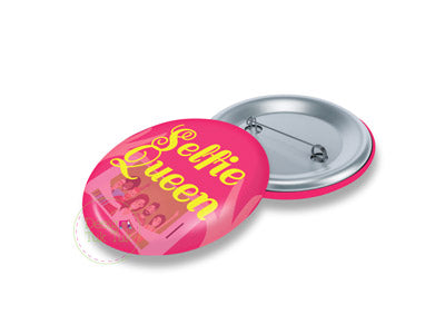 Selfie Queen Pin Badge – designtuktuk